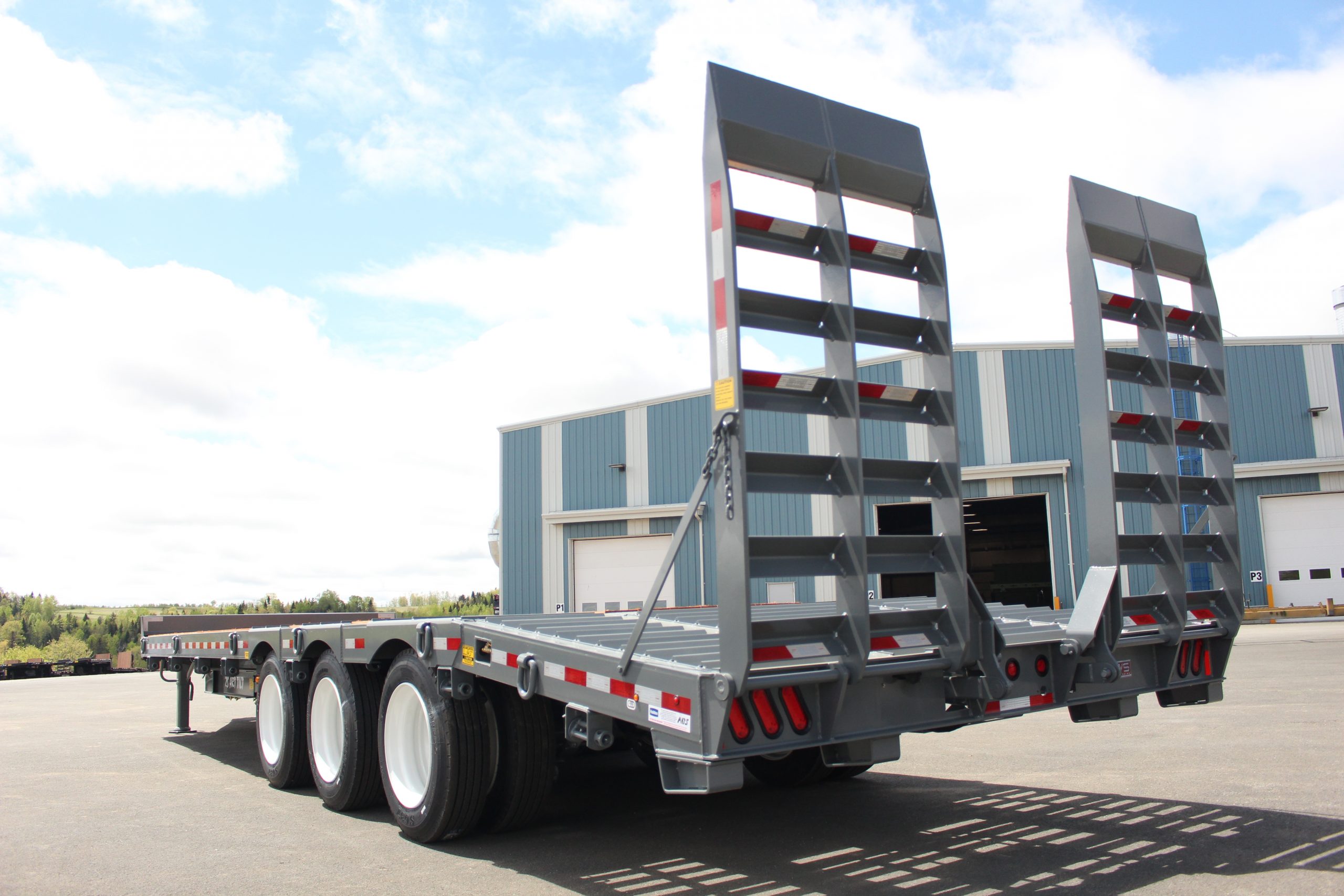 Air Ramp Tilt | BWS Manufacturing