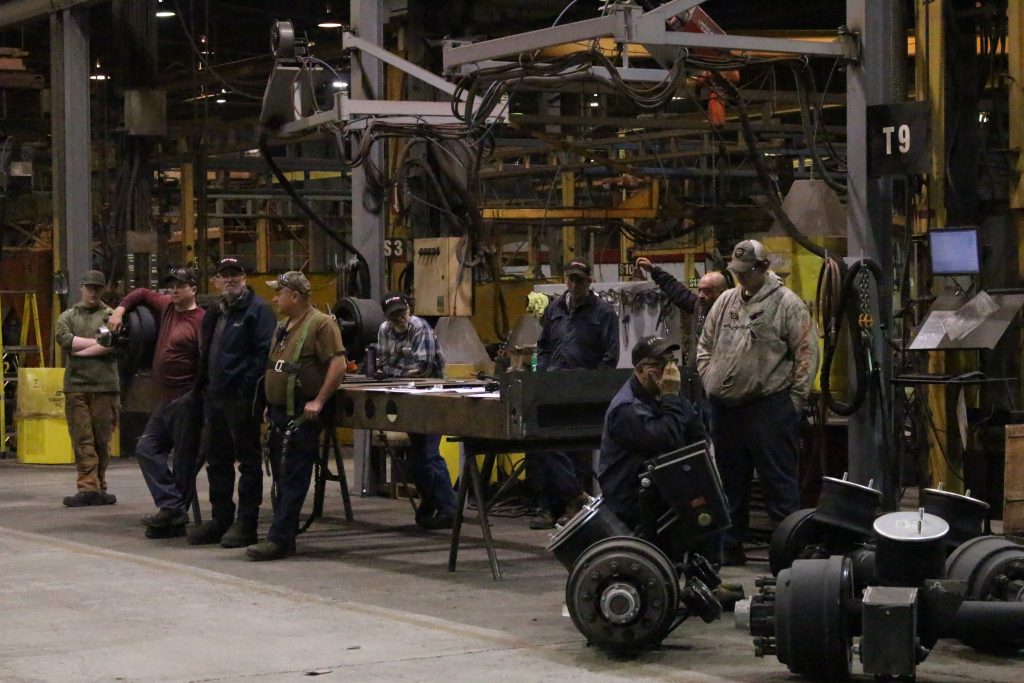 Choosing the Right Eye Protection - BWS Manufacturing